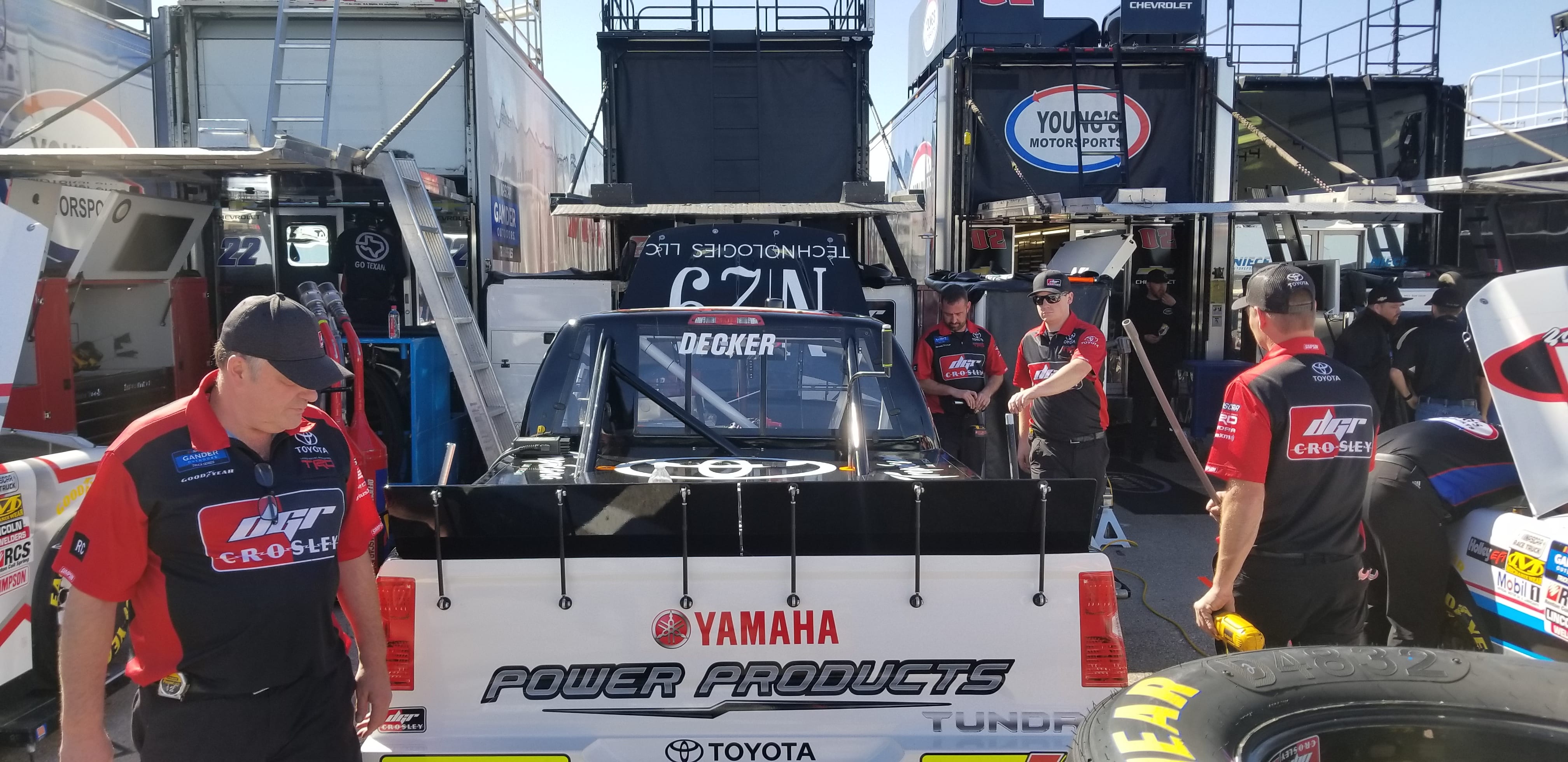 Natalie Decker Finishes 13th in Vegas Truck Race to Kickoff "Double ...
