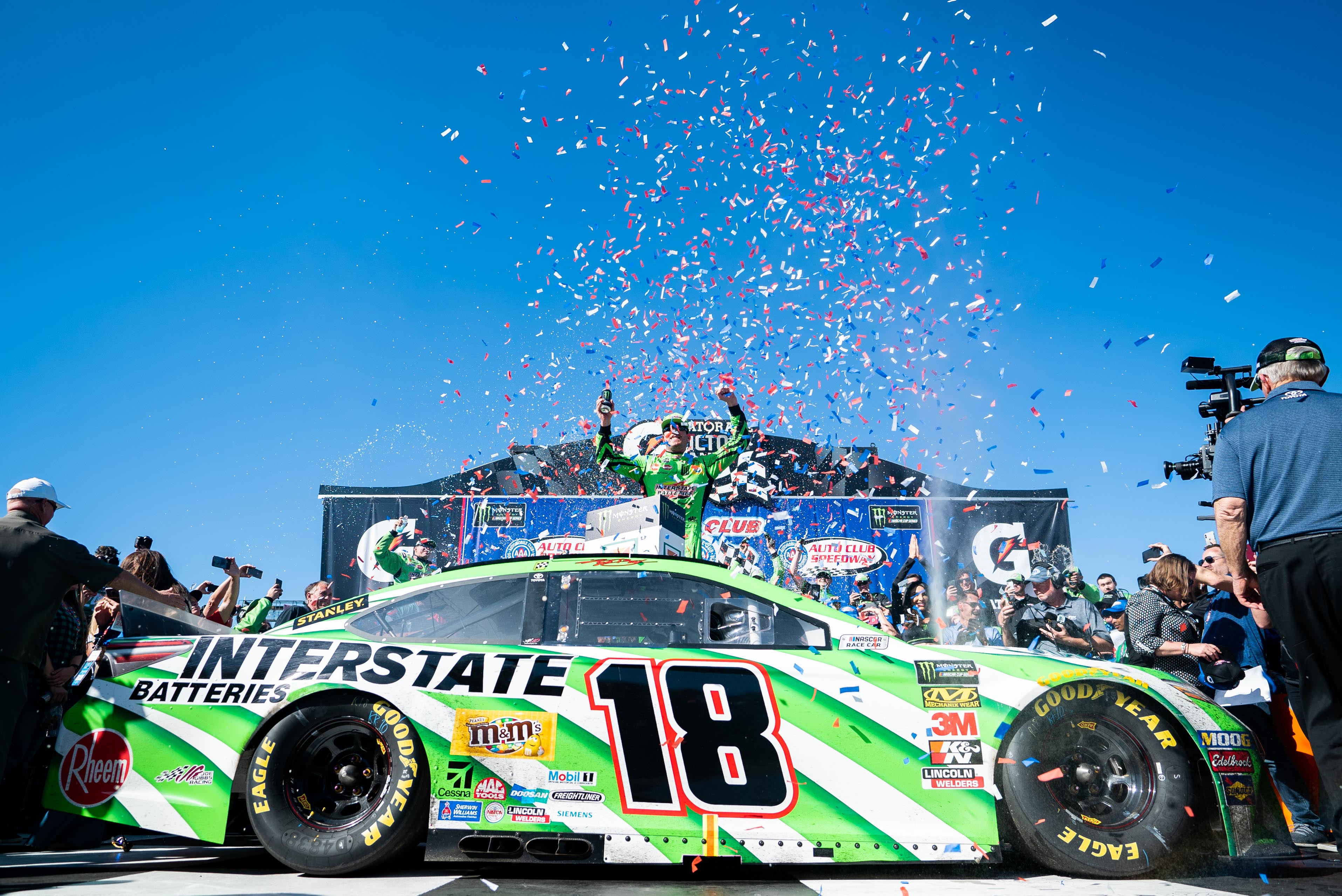 Kyle Busch Ends Race to 200 Wins in Auto Club 400 - SkyBoat