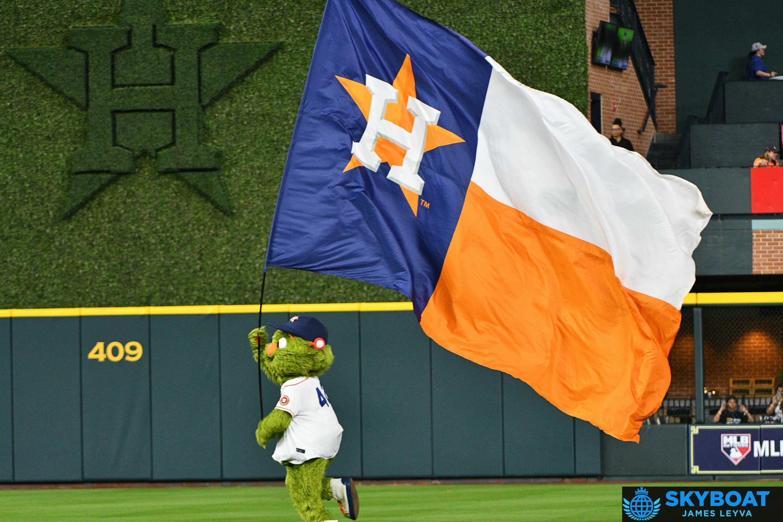 Texas Rangers vs Houston Astros - Gallery - SkyBoat